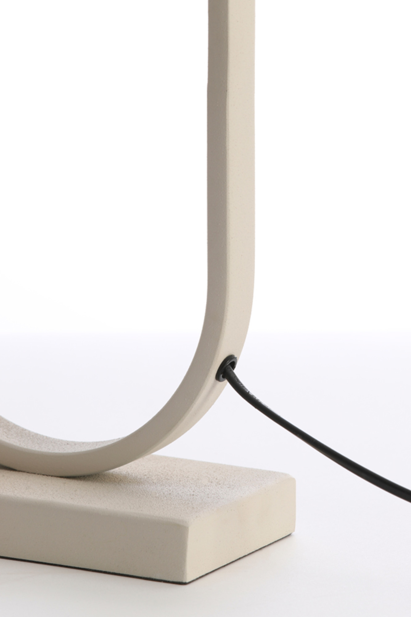 Ovaler weißer Lampenfuß Light & Living Jamiri - Vivaleuchten.de